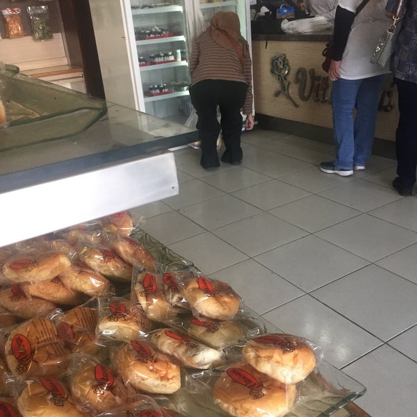 Vitasari Bakery - Cihapit - Bandung, Jawa Barat