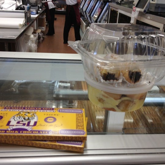 Langenstein's Market - 800 Metairie Road