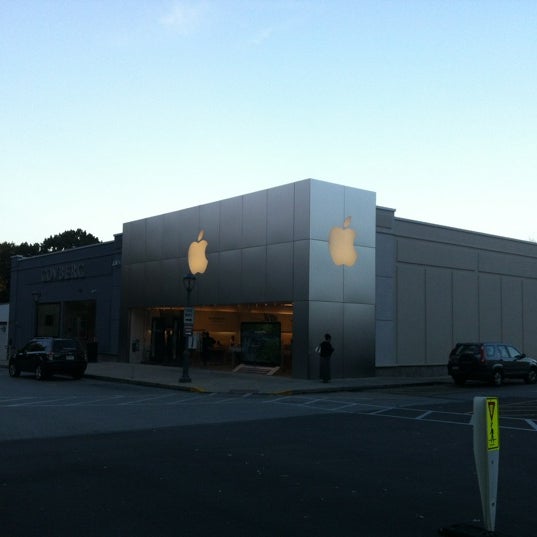 Photos at Apple Suburban Square - 23 tips from 2280 visitors