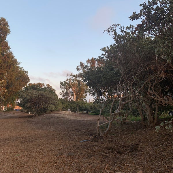 Wood Chip Trail - 30th st