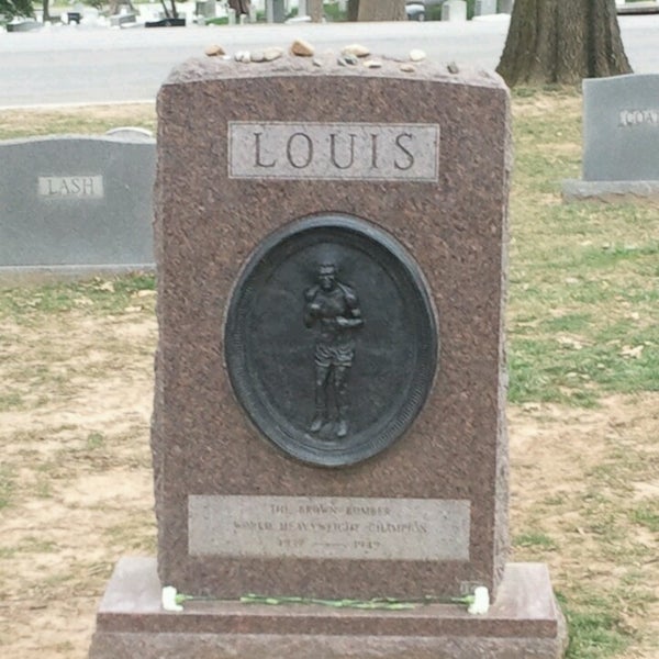 Joe Louis Grave - Arlington, VA