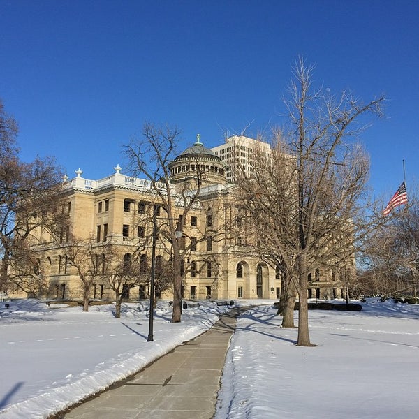 Lucas County Courthouse - Downtown Toledo - Toledo, OH