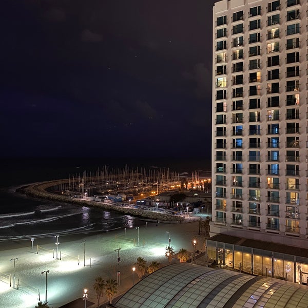 Renaissance - Namir Kikar - Marina - Gan Atzmaut - 121 Hayarkon Street