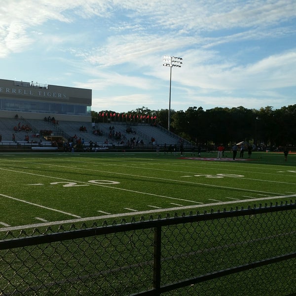 Memorial Stadium - Terrell, TX