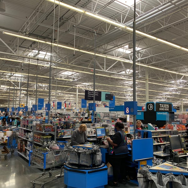 Walmart Supercenter - 500 Richland Blvd