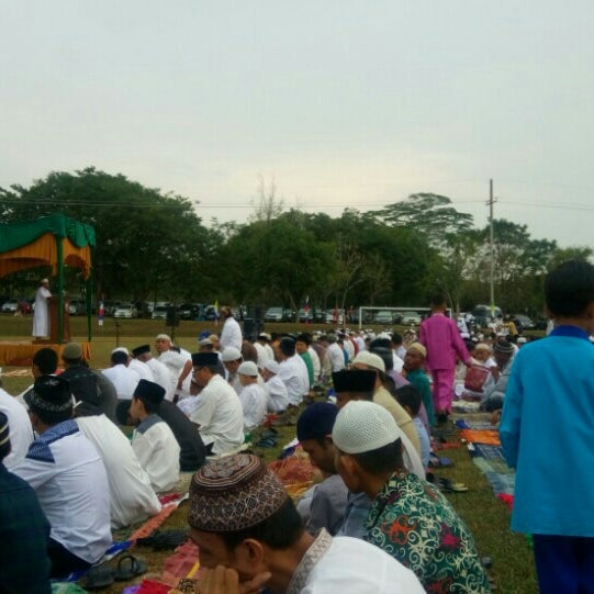 Lapangan bola Masjid Dakwah - Chevron Rumbai Camp