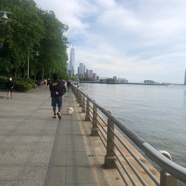 Hudson River Running Path - Track in NY