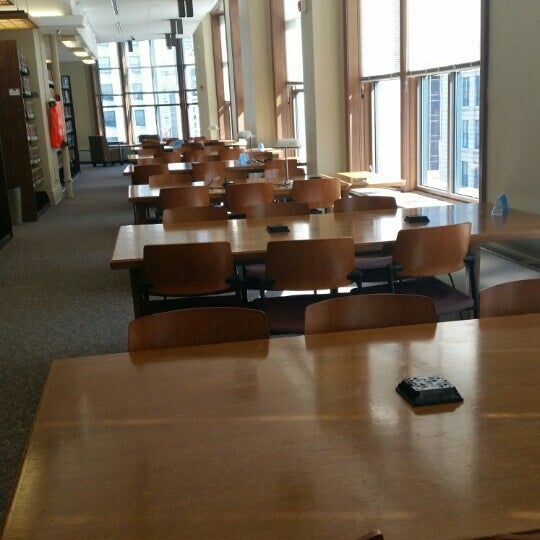 John Marshall Law Library - The Loop - 183 visitors