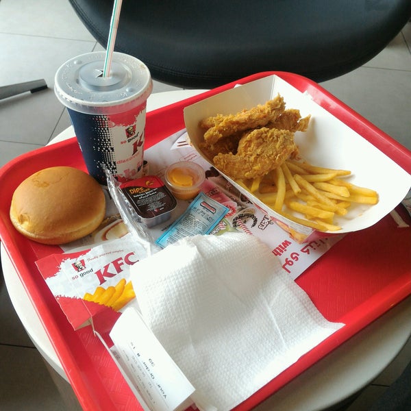 KFC - دبي مارينا - دبي, دبي