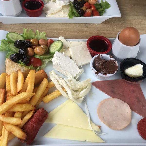 Photos at Tardis Cafe - Batı - 141 tips from 12422 visitors