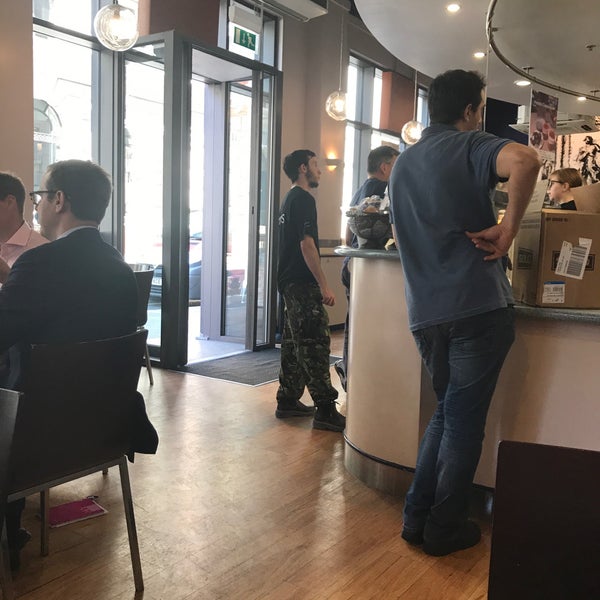 Manon Cafe (Now Closed) - City of London - 85 King William Street