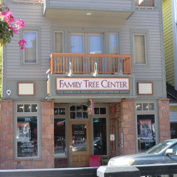 Family Tree Center - Library