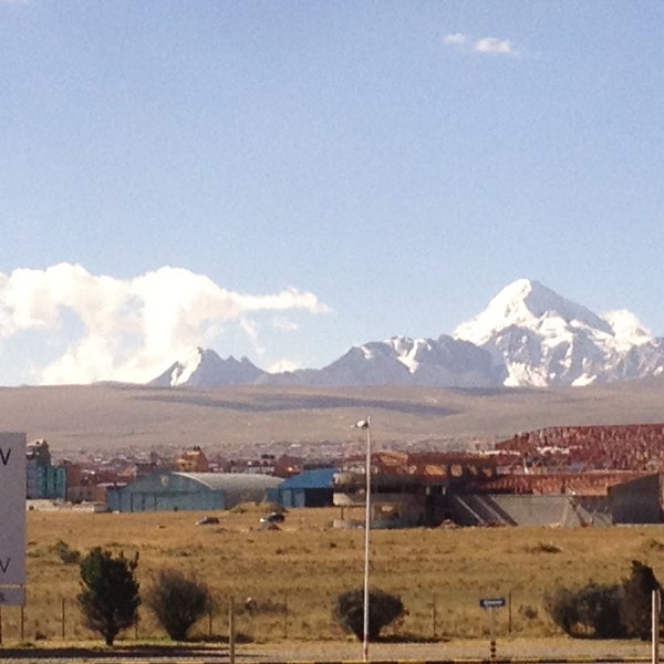 Aeropuerto Internacional El Alto (LPB) - International Airport in El Alto