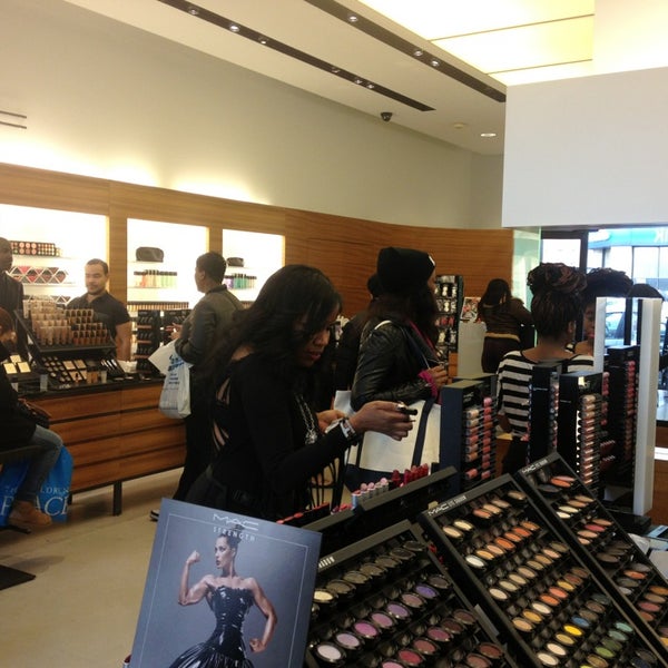 MAC Cosmetics - Central Harlem - New York, NY