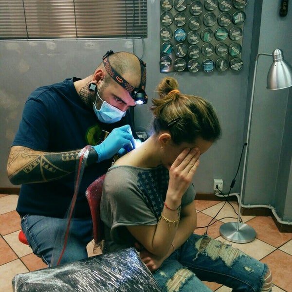 Ritual Body Mod.it Tattoo Piercing - Tattoo Parlor