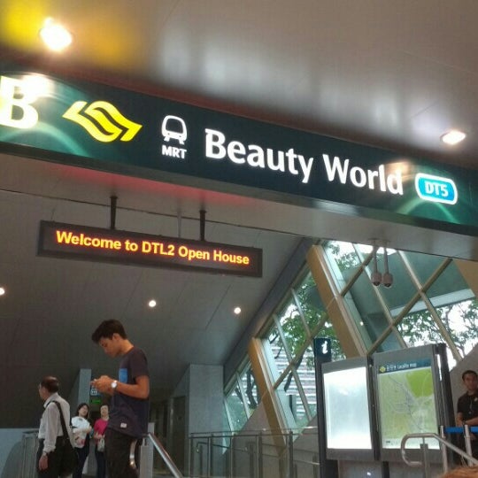 Beauty World MRT Station (DT5) - 7 tips