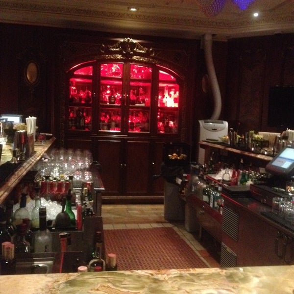 Rose Club at The Plaza - Hotel Bar in Midtown East