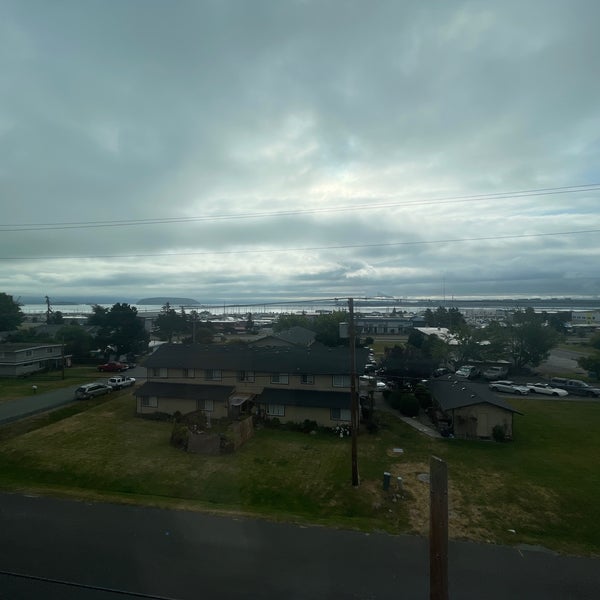 Salish Inn - 4 visitors