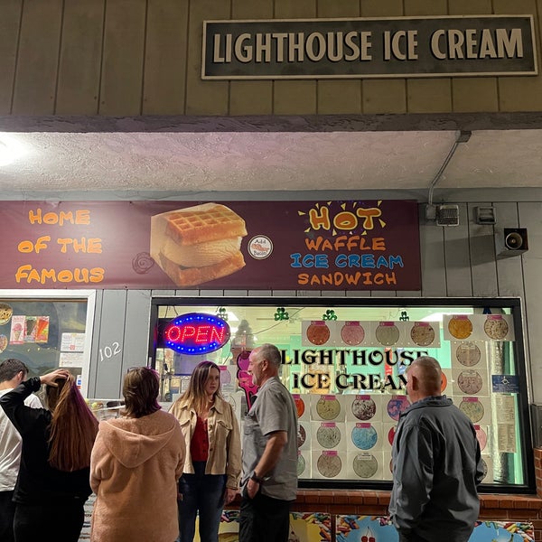 Lighthouse Ice Cream & Yogurt - Ice Cream Parlor in Ocean Beach