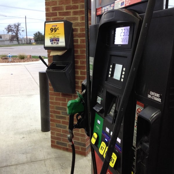 RaceTrac - Fuel Station