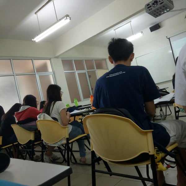 TARUC Block K - College Classroom in Kuala Lumpur
