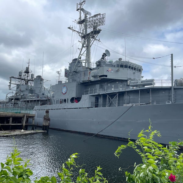 USS Joseph P. Kennedy Jr - History Museum