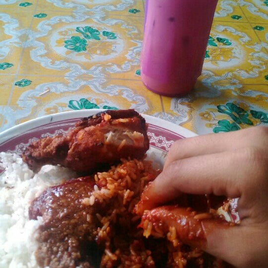 Gerai Mee Bandung Muar JDM, Belakang RISDA - Malay Restaurant