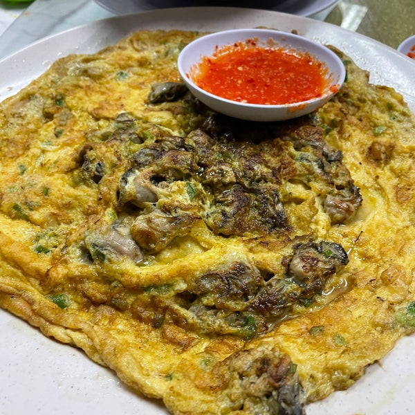 LaLa Chong Seafood Restaurant - Seafood Restaurant in Petaling Jaya