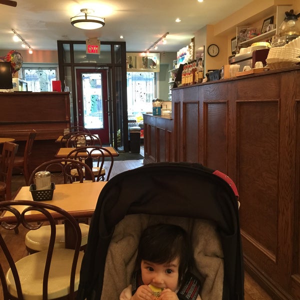 Scollard Variety and Deli - Yorkville - Toronto, ON