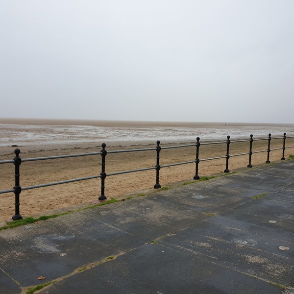Hoylake Beach - Hoylake Beach