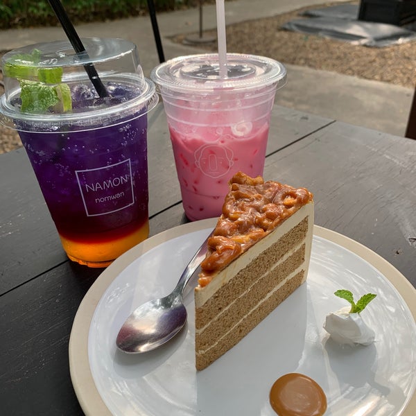 Namon Nomwan (หน้ามน หนมหวาน) - Café in Chon Buri District