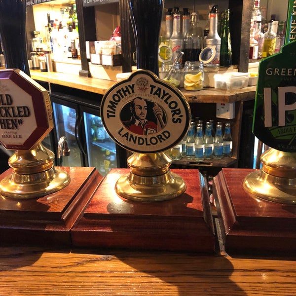 Gatwick Manor - Pub in Crawley