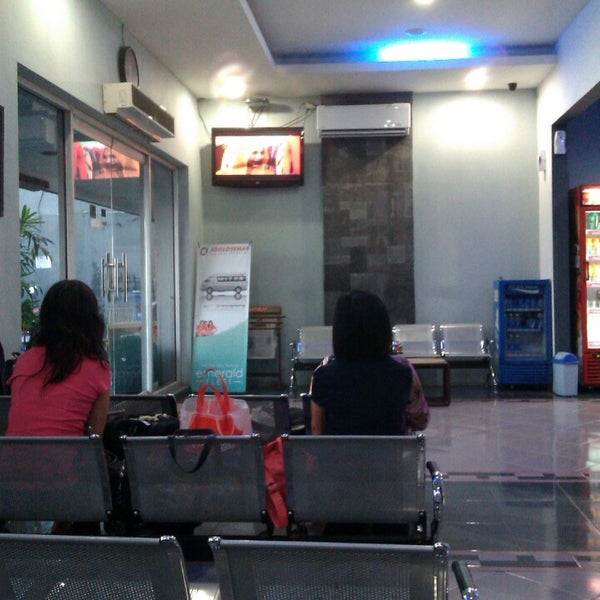 Town Office Shuttle Bus Joglosemar - Yogyakarta, DI Yogyakarta