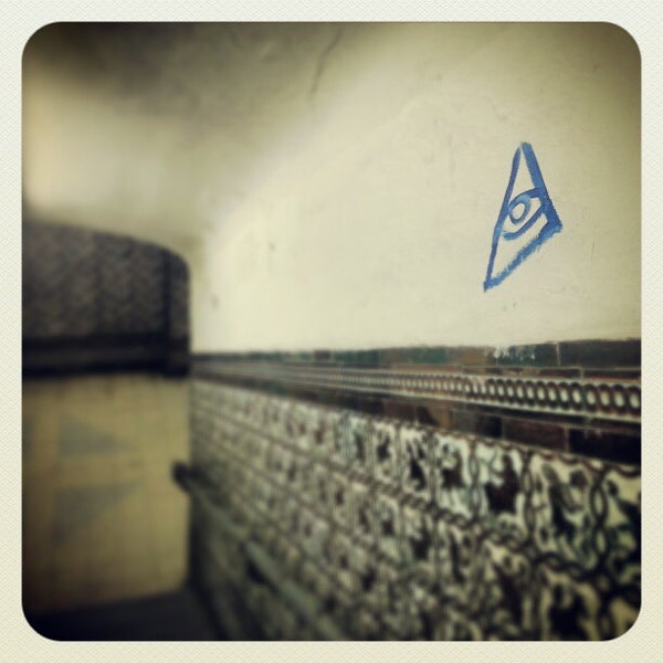 Estación Moreno [Línea C] - Metro Station in Buenos Aires