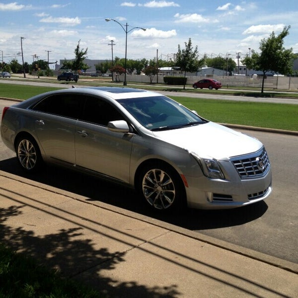 Photos at Sewell Cadillac of Dallas - Car Dealership