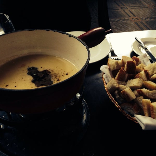Walliser Stube - Swiss Restaurant