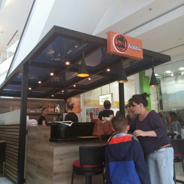 Joseph Café - Café