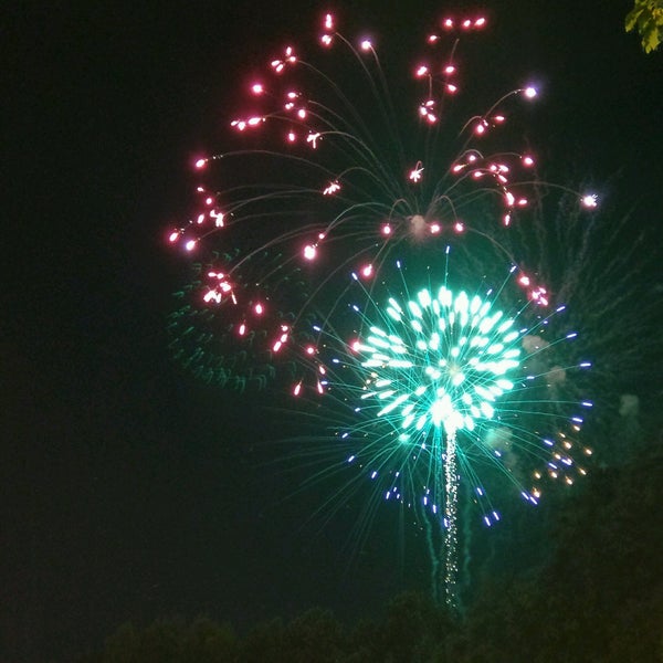 East Freehold Park & Showgrounds - Park in Freehold