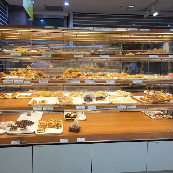 Sun Moulin Bakery (Now Closed) - Bakery in Orchard Road