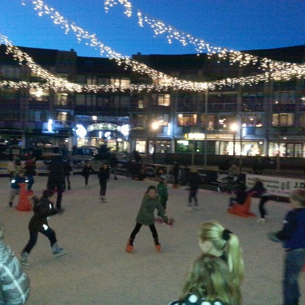 Photos at Winkelcentrum Het Rond - Shopping Mall in Houten