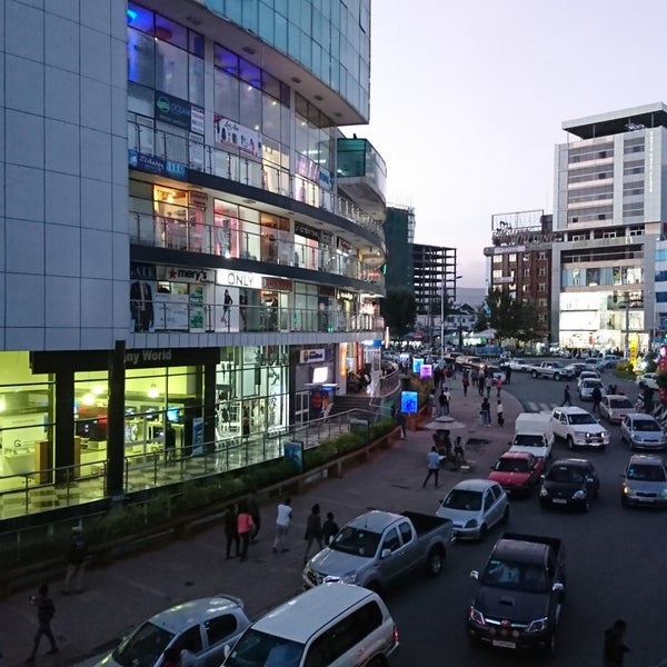 Edna Mall - አዲስ አበባ, Ādīs Ābeba
