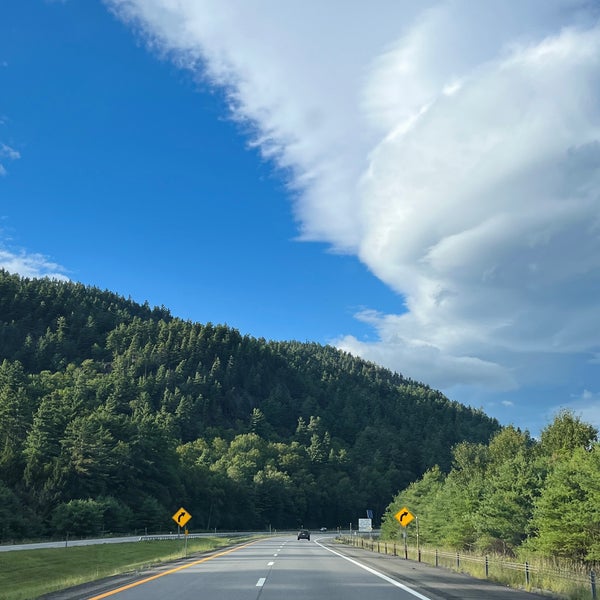 High Peaks Rest Area (Northbound) - Rest Area