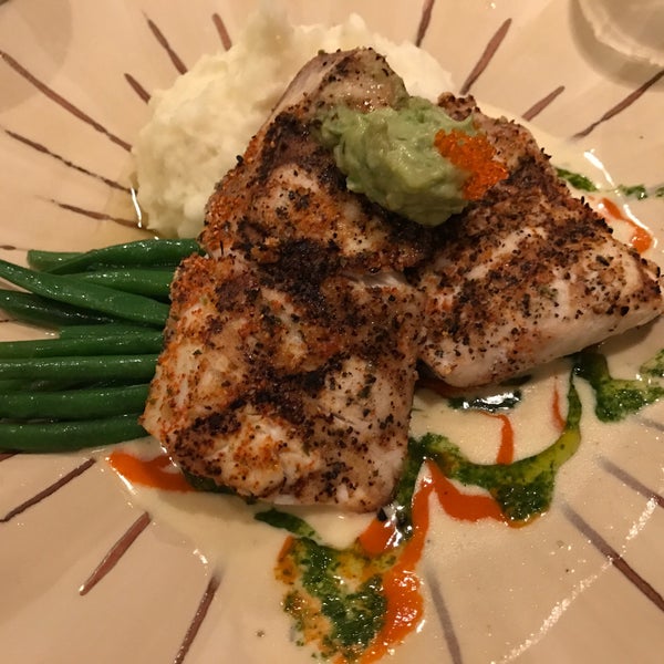 Cuatro - 25 tips from 587 visitors