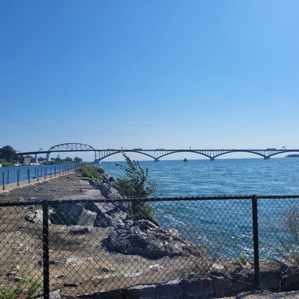 Bird Island Pier - Pier