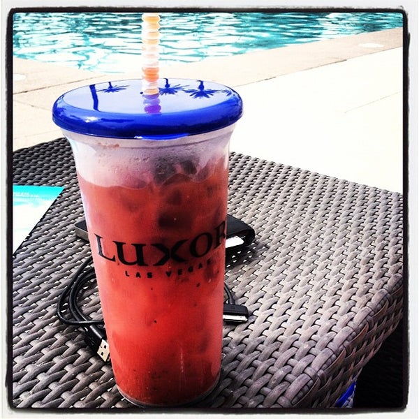 Photos at Luxor Oasis Pool Bar - Hotel Bar