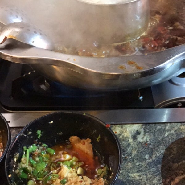 Ming's Kitchen