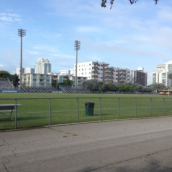 Flamingo Park Track - Track in Flamingo-Lummus