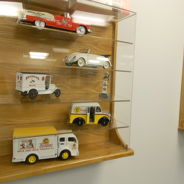 Metro Volkswagen - 2035 W Airport Fwy