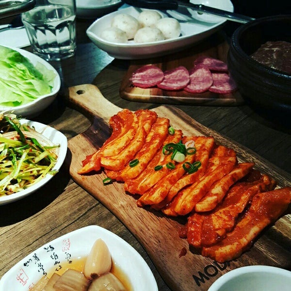 Hwaro Korean BBQ (화로) - Restaurante de churrasco coreano em Melbourne CBD