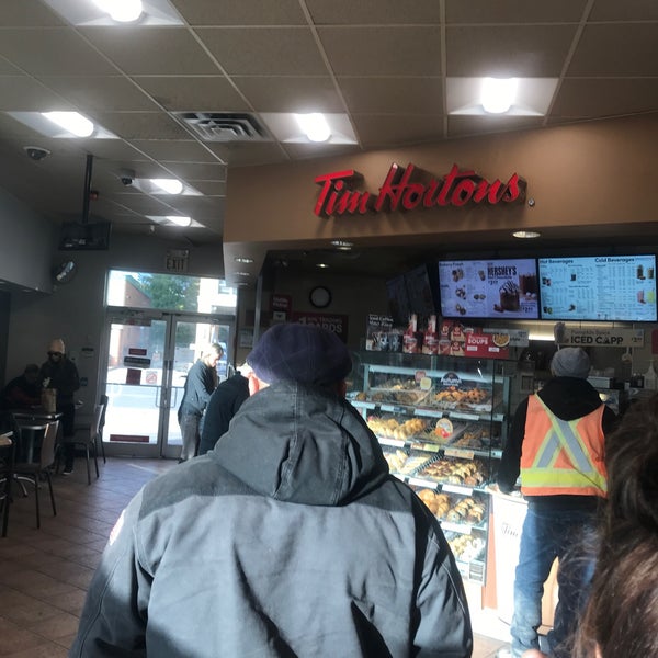 Tim Hortons / Esso - Coffee Shop in Toronto